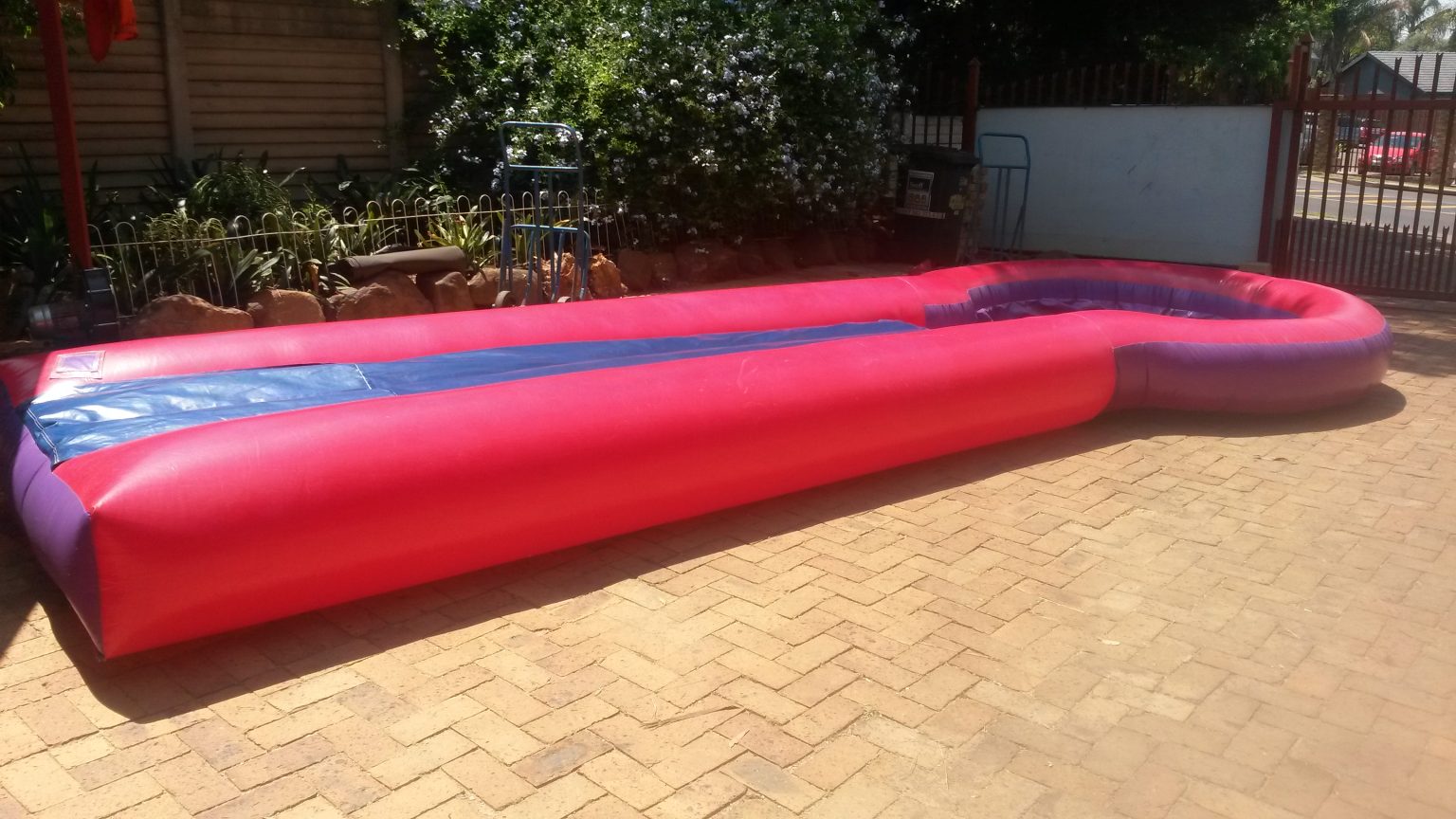 Waterslides – Crazy Castles